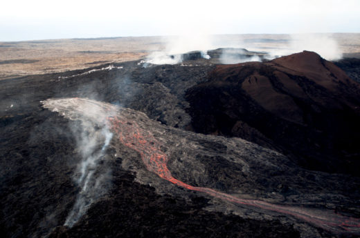 First Photos Of New Lava Flows On Puu Oo