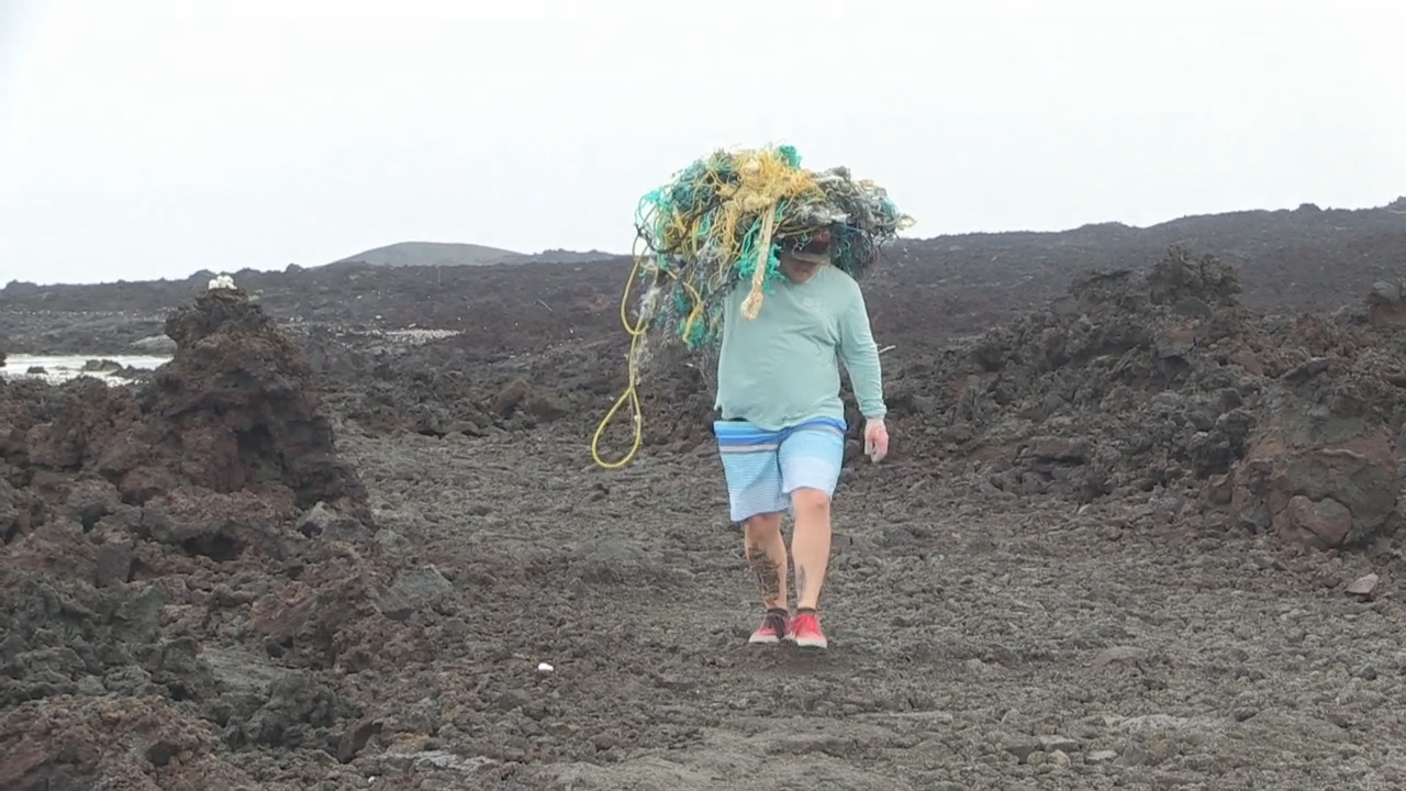 VIDEO: Manuka Cleanup Held On Earth Day