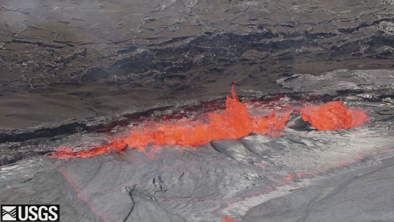 VIDEO: Lava Lake Overflows Continue, Cracks Seen On Pu’u O’o