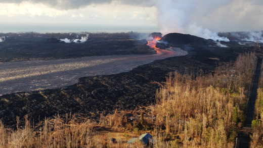 7 am Eruption Update – Lava Still Expanding Into Kapoho Beach Lots ...