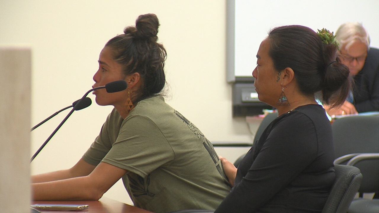 VIDEO: Wahine On Front Line Support TMT Moratorium