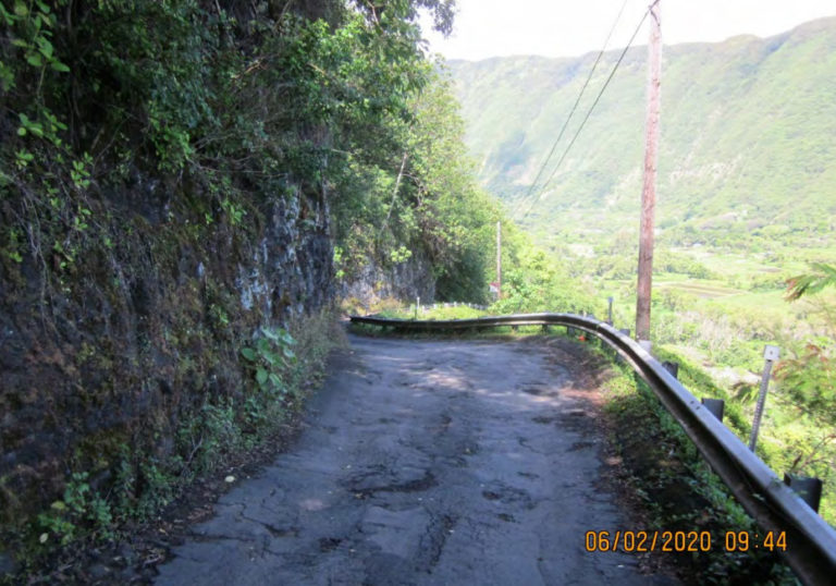 Waipiʻo Valley Road Closed To Visitors Under New Emergency Rule