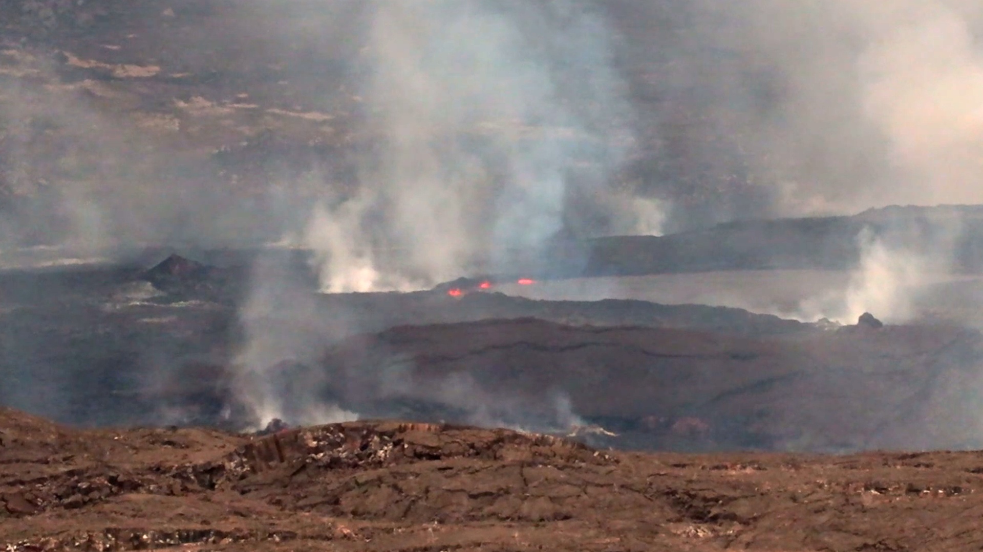 Video Kilauea Volcano Eruption Update