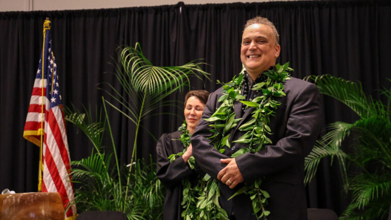 New Hawaiʻi County Mayor, Council Take Office – Big Island Video News