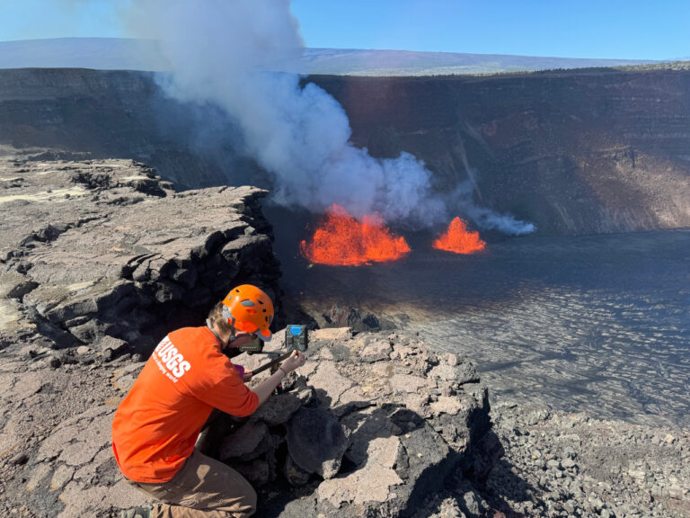 Kilauea Volcano Update: Summit Eruption Pauses
