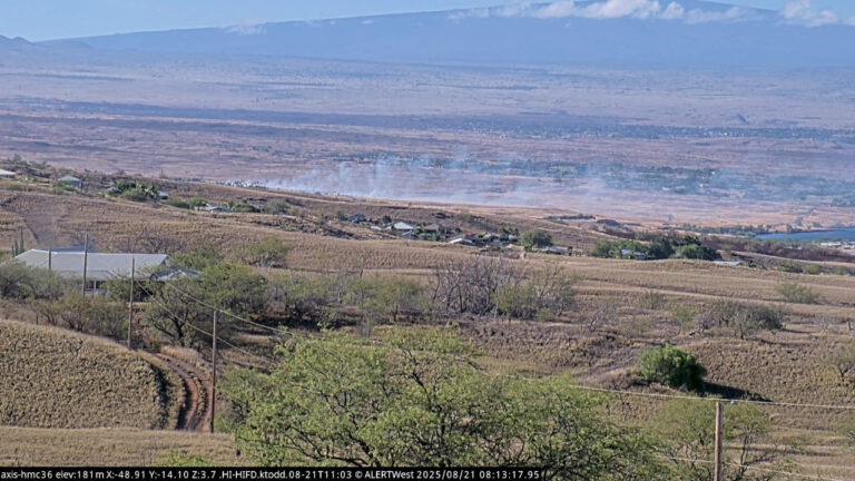 Wildfire Watch Issued After Fire Closes Kawaihae Road – Big Island ...